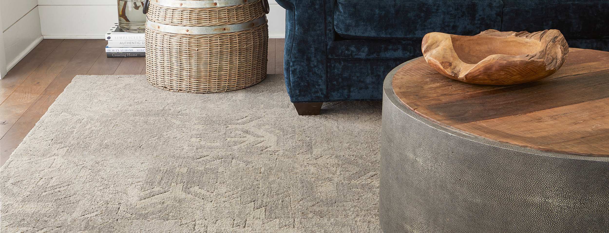 Pasadena Hills: Storefront Catalog - US by FLOR